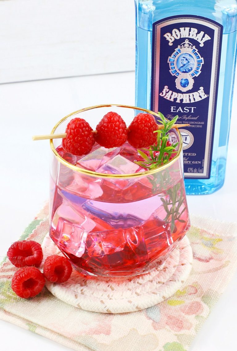 GIN BERRY BLOSSOM COCKTAIL