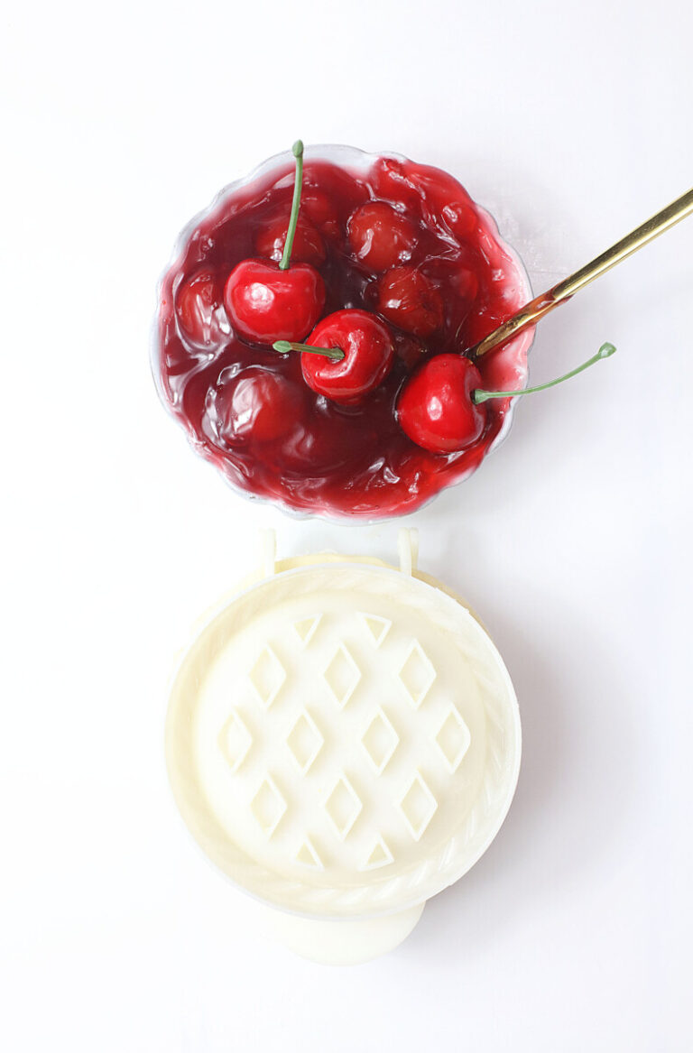 Easy mini cherry pies
