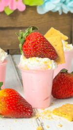 Strawberry Cheesecake Pudding Shots