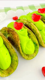 Grinch Cheesecake Dessert Tacos